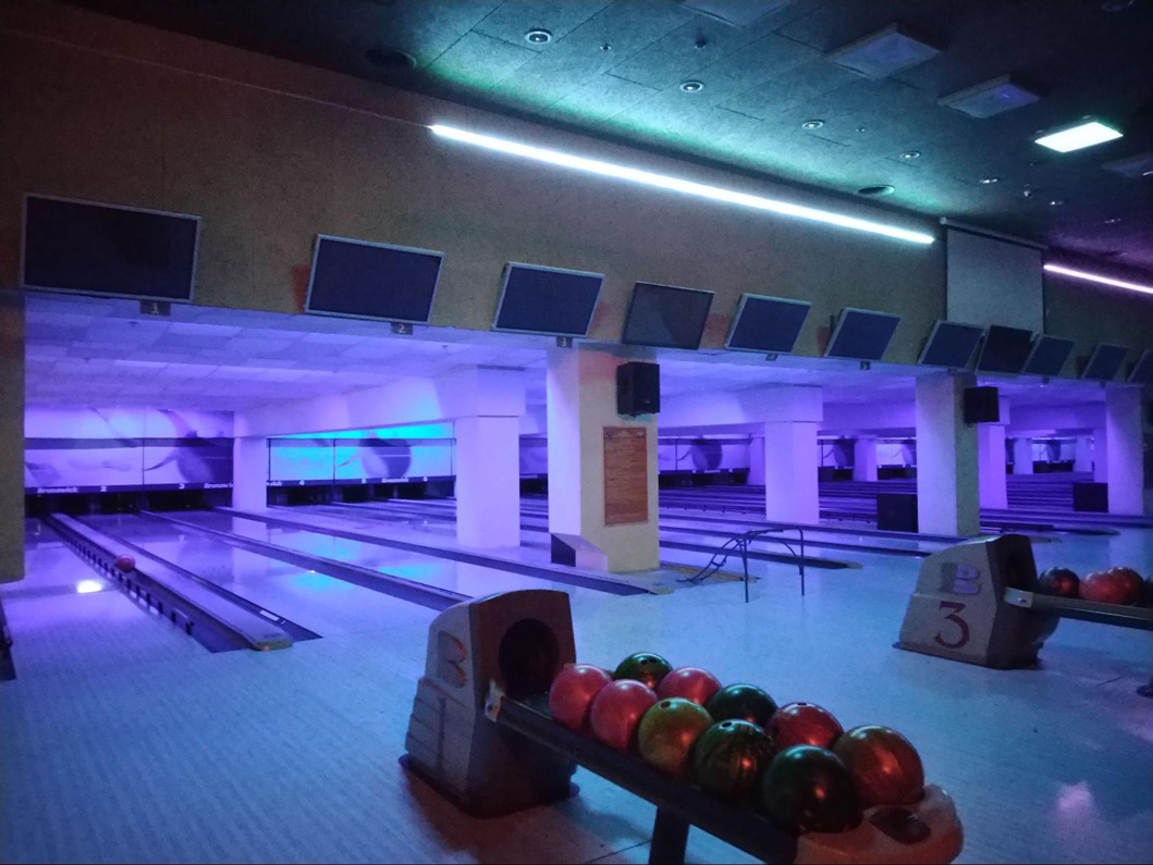 Боулінг в Києві: боулінг клуби Києва, ціни, знижки до 60%